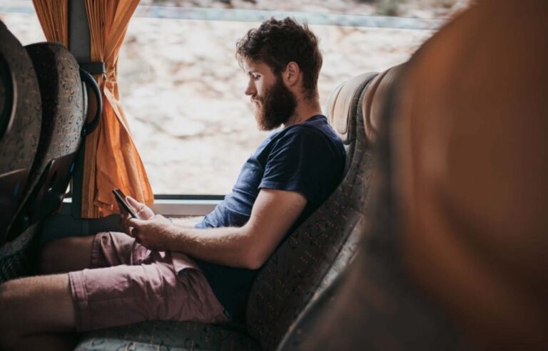 Comparateurs de bus 2025 : les meilleures applis pour voyager pas cher